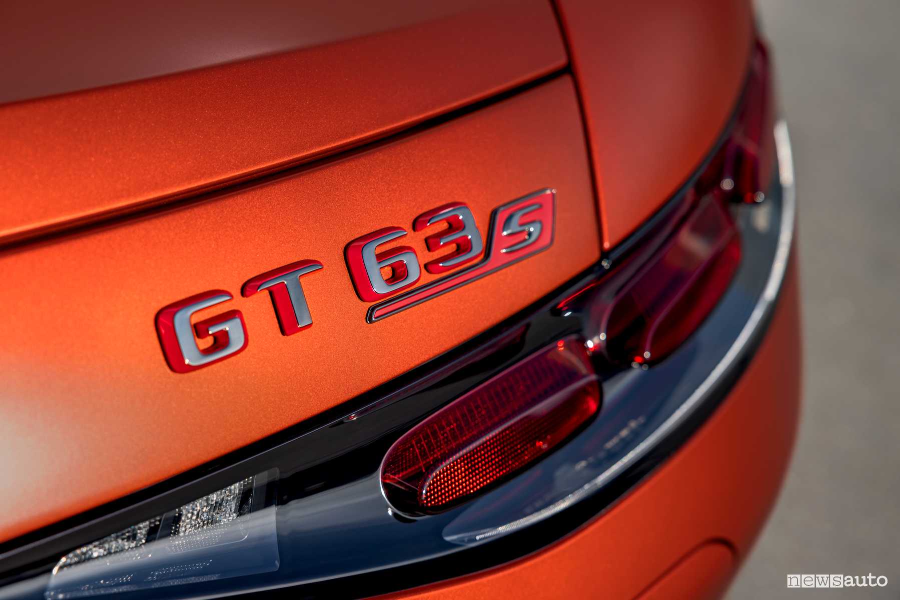 Mercedes AMG GT 63 S E Performance, scheda tecnica e prezzo | newsauto.it